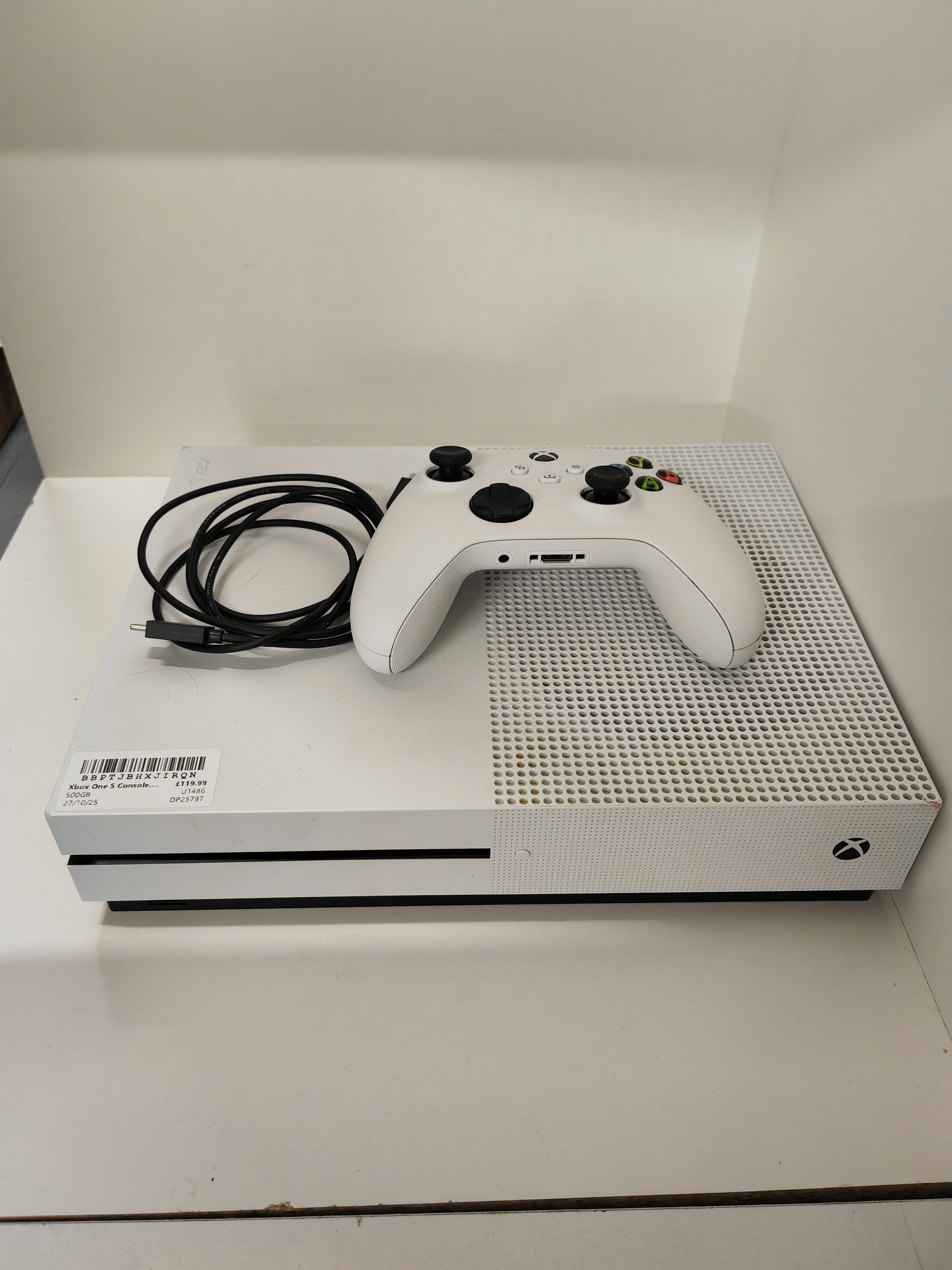 Pre-owned Xbox One S Console, 500GB, White, Unboxed - Own4Less